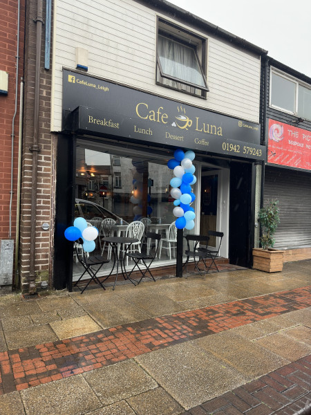 Cafe Luna - Leigh Town